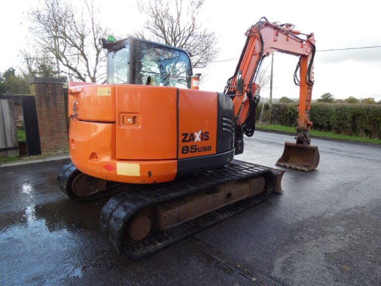 Hitachi 85 Zaxis USB Excavator – Efficient Farming Tools Pty Ltd
